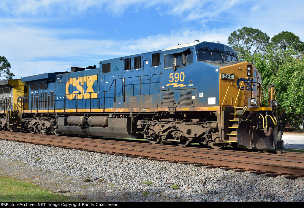 CSX 590